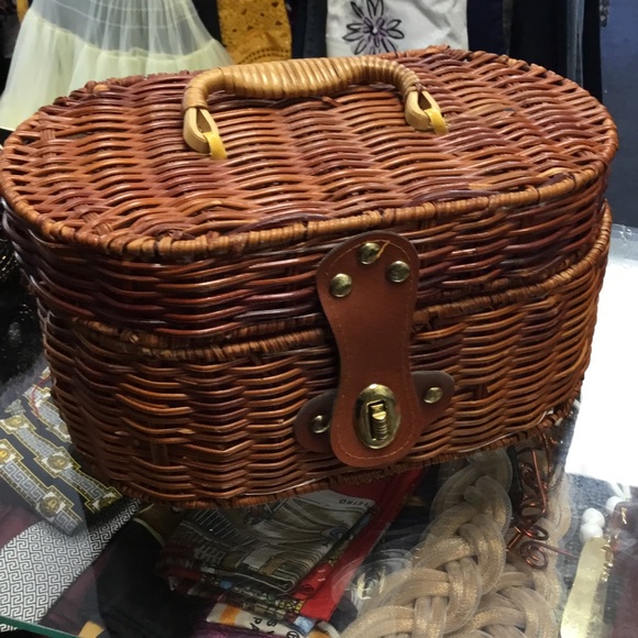 Vintage | Bags | Vintage Top Handle Wicker Fun Box Bag | Poshmark